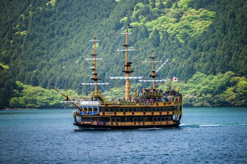 Views of Mt Fuji from a Pirate Ship on Lake Ashinoko, Hakone - Oomi